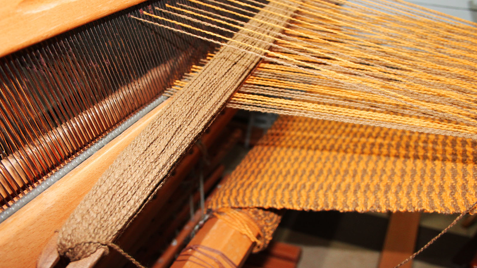 Kurs tkanja - osnove i delovi razboja - Tkanje Malary